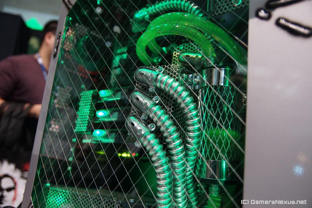 Rosewill Throne Industrial Case Mod [Video] - PAX East 2013 ...